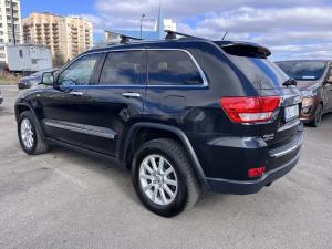Jeep Grand Cherokee 2012 in Riga, with an engine capacity of 3.00 L and mileage of 177 thousand km for 10950 €, photo 7 on AUTOMOTO.COM.LV