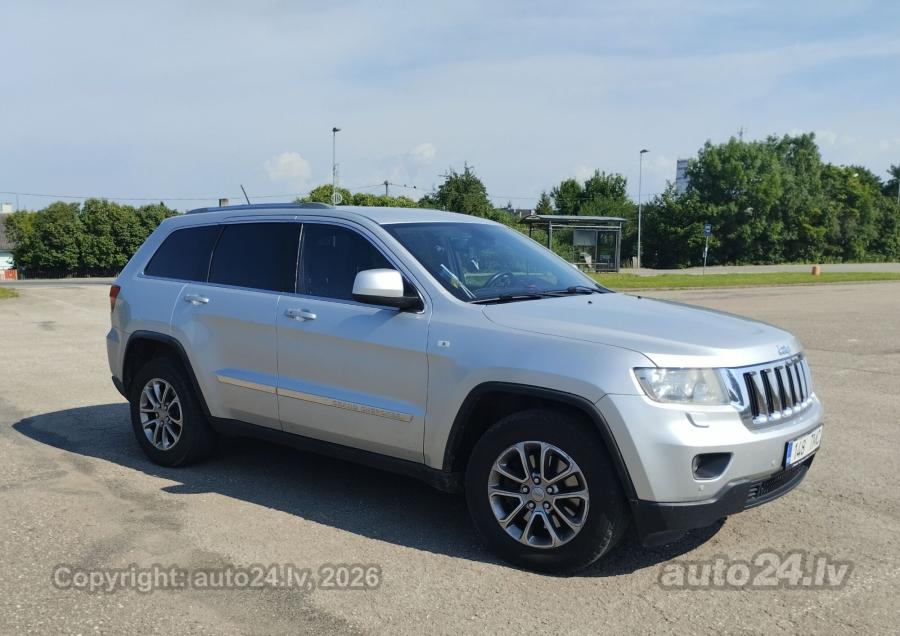 Jeep Grand Cherokee 2012 in Tallinn, with an engine capacity of 3.00 L and mileage of 0 thousand km for 9000 €, photo 4 on AUTOMOTO.COM.LV