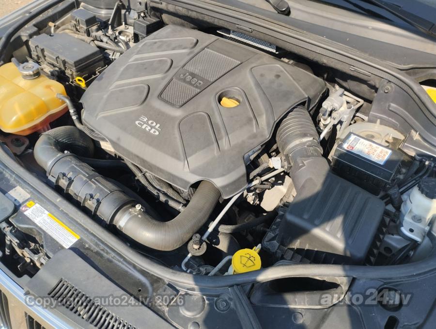 Jeep Grand Cherokee 2012 in Tallinn, with an engine capacity of 3.00 L and mileage of 0 thousand km for 9000 €, photo 10 on AUTOMOTO.COM.LV