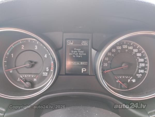 Jeep Grand Cherokee 2012 Tallina, ar dzinēja tilpumu 3.00 L un nobraukumu 0 tūkst. km par 9000 €, foto 10 vietnē AUTOMOTO.COM.LV