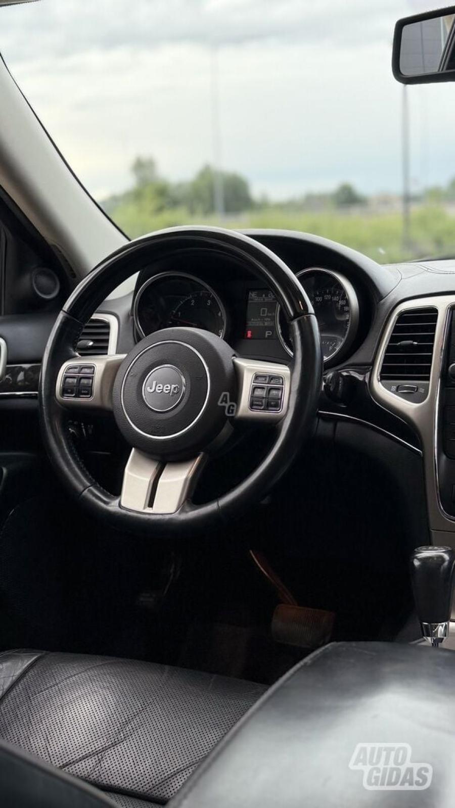 Jeep Grand Cherokee 2012 Viļņa, ar dzinēja tilpumu 3.00 L un nobraukumu 281 tūkst. km par 5450 €, foto 13 vietnē AUTOMOTO.COM.LV