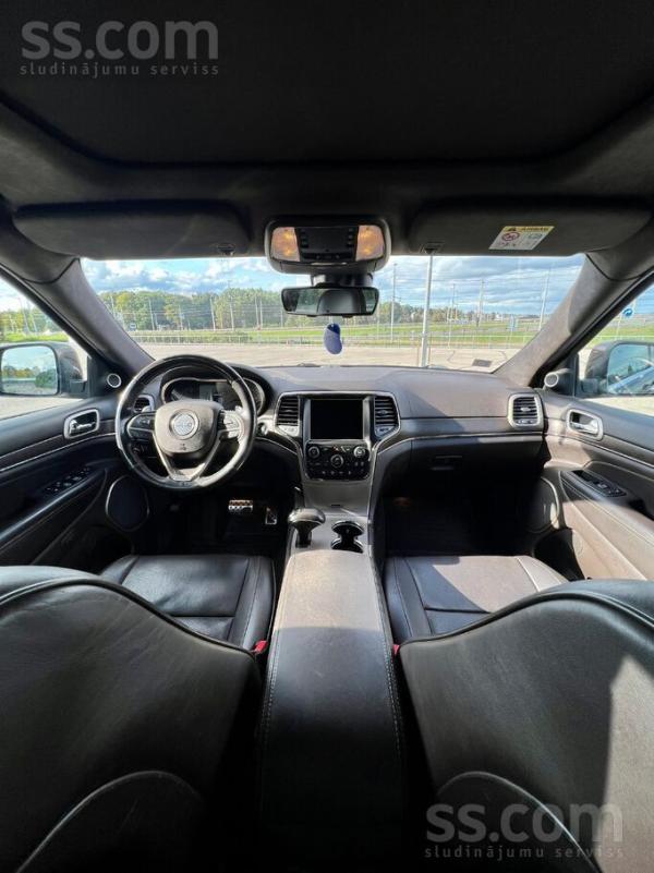 Jeep Grand Cherokee 2013 Rīga, ar dzinēja tilpumu 3.00 L un nobraukumu 328 tūkst. km par 12500 €, foto 5 vietnē AUTOMOTO.COM.LV