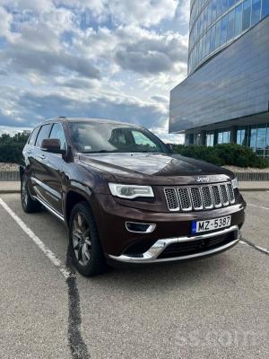 Jeep Grand Cherokee 2013 in Riga, with an engine capacity of 3.00 L and mileage of 328 thousand km for 12500 €, photo 3 on AUTOMOTO.COM.LV