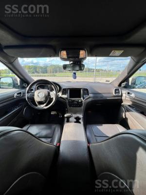 Jeep Grand Cherokee 2013 in Riga, with an engine capacity of 3.00 L and mileage of 328 thousand km for 12500 €, photo 6 on AUTOMOTO.COM.LV