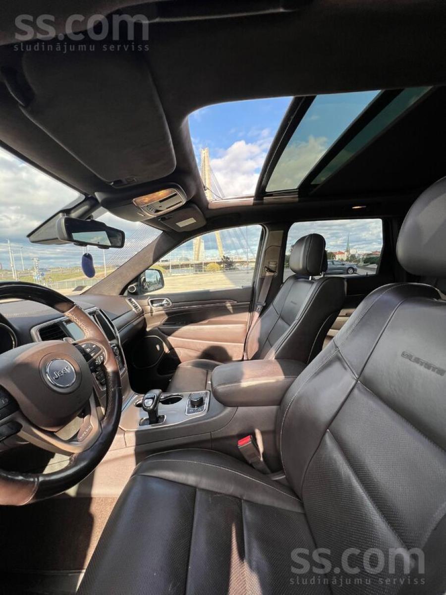 Jeep Grand Cherokee 2013 in Riga, with an engine capacity of 3.00 L and mileage of 328 thousand km for 12500 €, photo 9 on AUTOMOTO.COM.LV