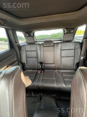 Jeep Grand Cherokee 2013 in Riga, with an engine capacity of 3.00 L and mileage of 328 thousand km for 12500 €, photo 10 on AUTOMOTO.COM.LV