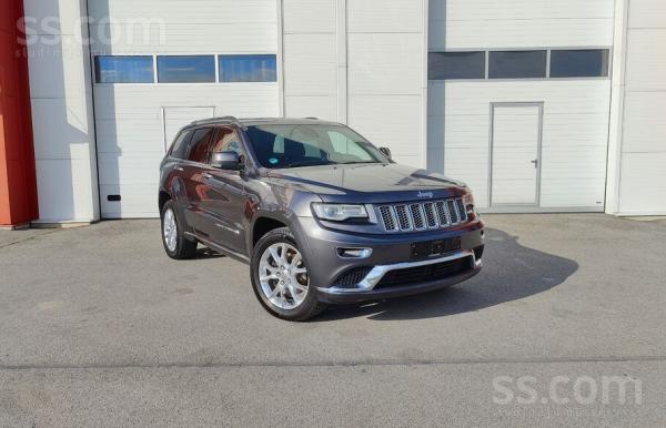 Jeep Grand Cherokee 2014 in Tallinn, with an engine capacity of 3.00 L and mileage of 190 thousand km for 13899 €, photo 3 on AUTOMOTO.COM.LV
