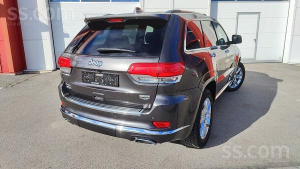 Jeep Grand Cherokee 2014 in Tallinn, with an engine capacity of 3.00 L and mileage of 190 thousand km for 13899 €, photo 9 on AUTOMOTO.COM.LV