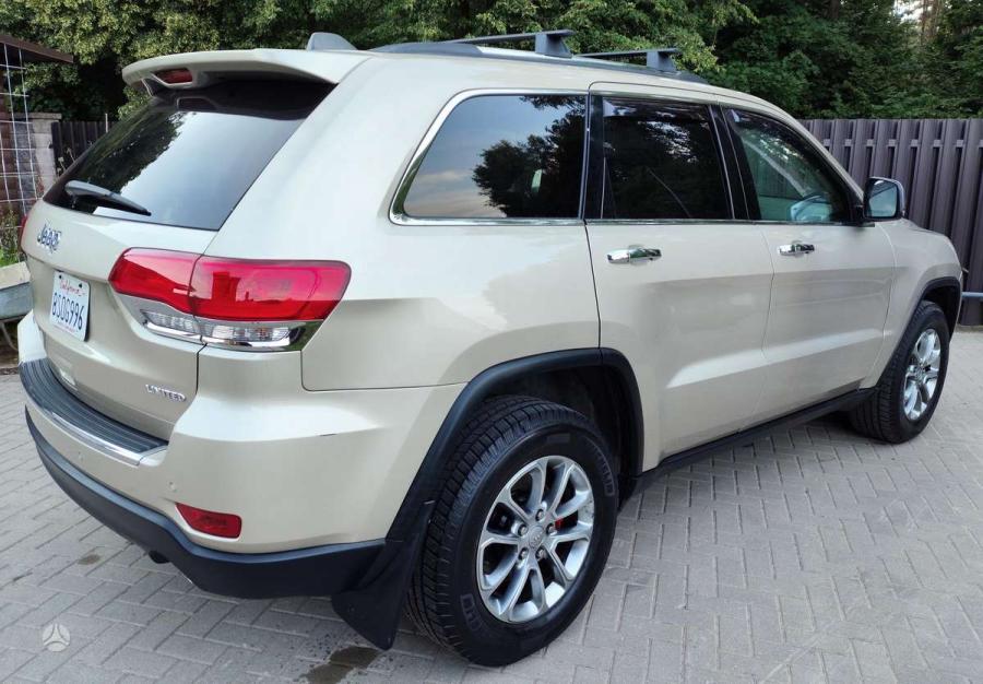 Jeep Grand Cherokee 2014 in Vilnius, with an engine capacity of 3.60 L and mileage of 76 thousand km for 14900 €, photo 9 on AUTOMOTO.COM.LV