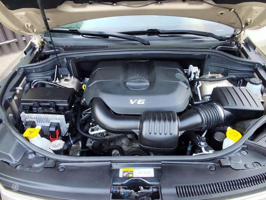 Jeep Grand Cherokee 2014 in Vilnius, with an engine capacity of 3.60 L and mileage of 76 thousand km for 14900 €, photo 11 on AUTOMOTO.COM.LV