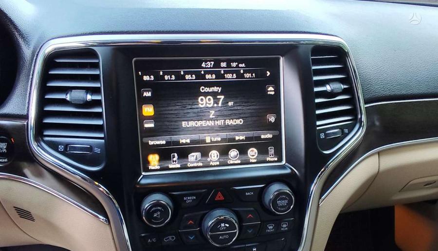 Jeep Grand Cherokee 2014 in Vilnius, with an engine capacity of 3.60 L and mileage of 76 thousand km for 14900 €, photo 20 on AUTOMOTO.COM.LV