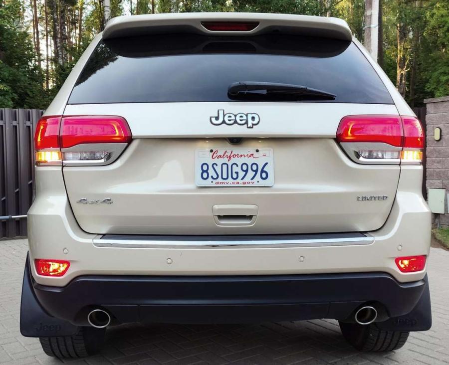 Jeep Grand Cherokee 2014 in Vilnius, with an engine capacity of 3.60 L and mileage of 76 thousand km for 14900 €, photo 36 on AUTOMOTO.COM.LV