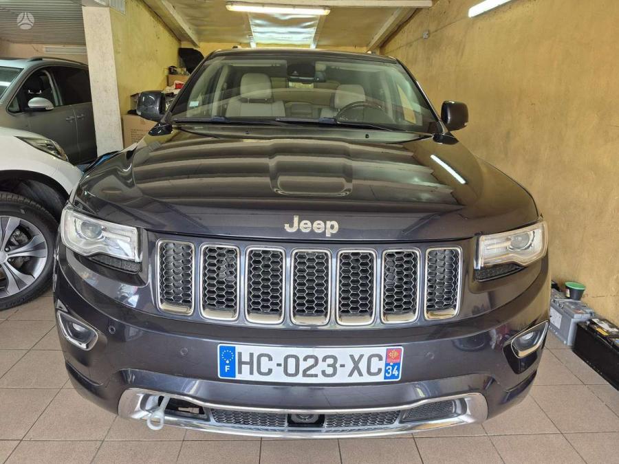 Jeep Grand Cherokee 2014 in Vilnius, with an engine capacity of 3.00 L and mileage of 197 thousand km for 5700 €, photo 1 on AUTOMOTO.COM.LV