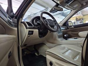 Jeep Grand Cherokee 2014 in Vilnius, with an engine capacity of 3.00 L and mileage of 197 thousand km for 5700 €, photo 9 on AUTOMOTO.COM.LV