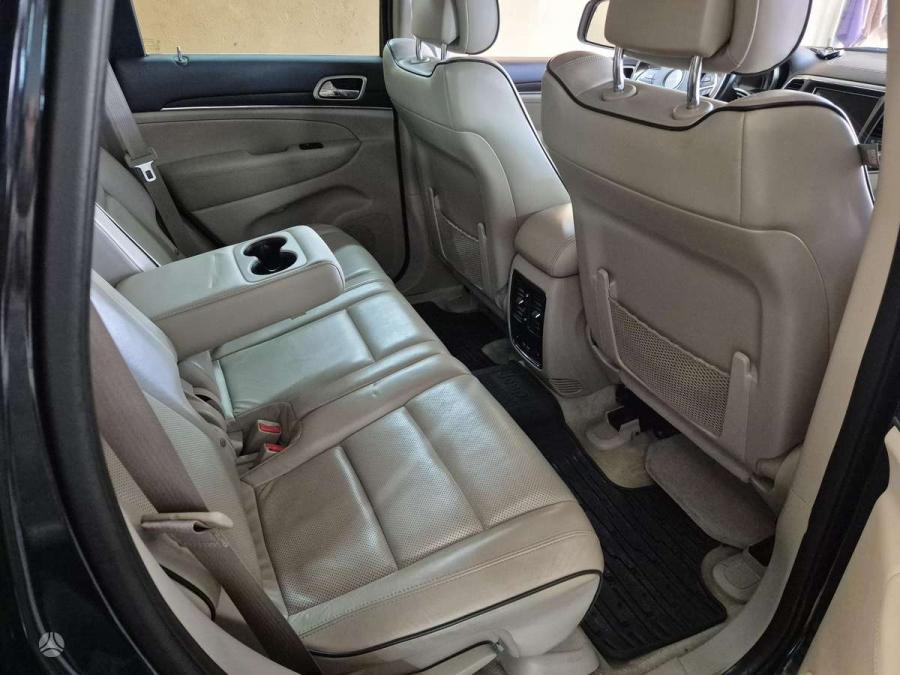 Jeep Grand Cherokee 2014 in Vilnius, with an engine capacity of 3.00 L and mileage of 197 thousand km for 5700 €, photo 10 on AUTOMOTO.COM.LV
