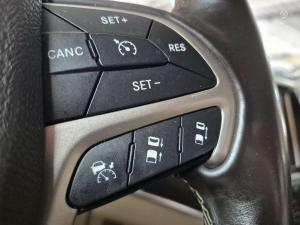 Jeep Grand Cherokee 2014 in Vilnius, with an engine capacity of 3.00 L and mileage of 197 thousand km for 5700 €, photo 13 on AUTOMOTO.COM.LV