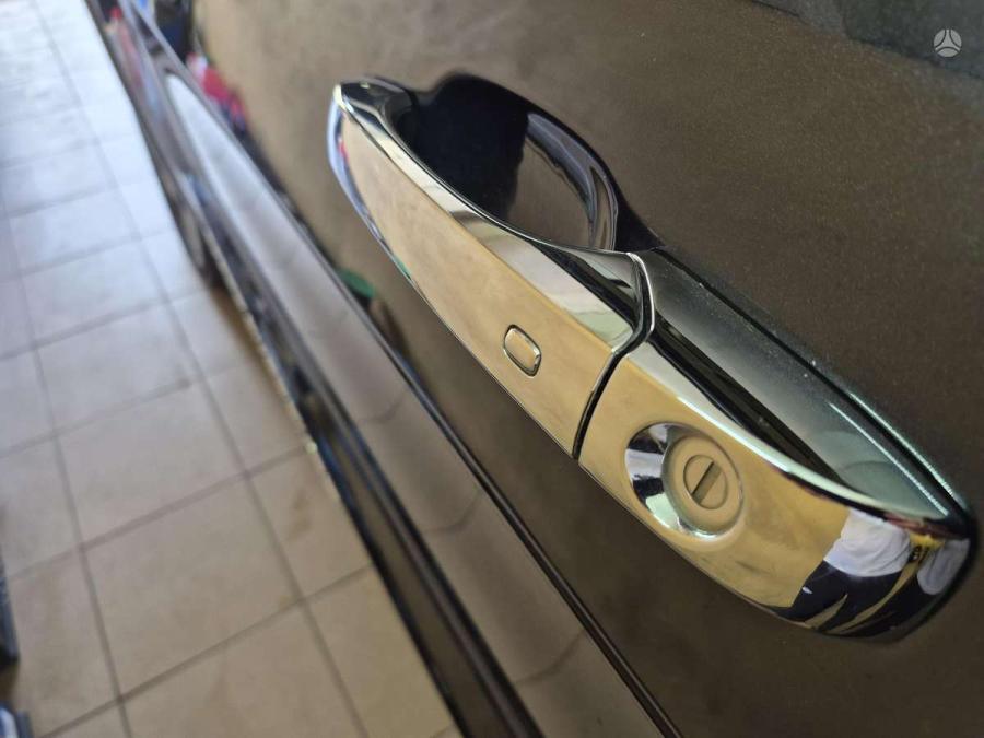 Jeep Grand Cherokee 2014 in Vilnius, with an engine capacity of 3.00 L and mileage of 197 thousand km for 5700 €, photo 23 on AUTOMOTO.COM.LV