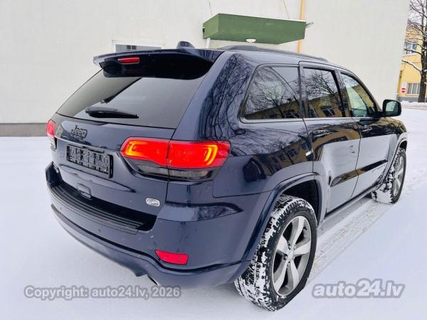 Jeep Grand Cherokee 2015 in Tallinn, with an engine capacity of 3.00 L and mileage of 166 thousand km for 15590 €, photo 4 on AUTOMOTO.COM.LV