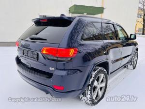 Jeep Grand Cherokee 2015 in Tallinn, with an engine capacity of 3.00 L and mileage of 166 thousand km for 15590 €, photo 4 on AUTOMOTO.COM.LV