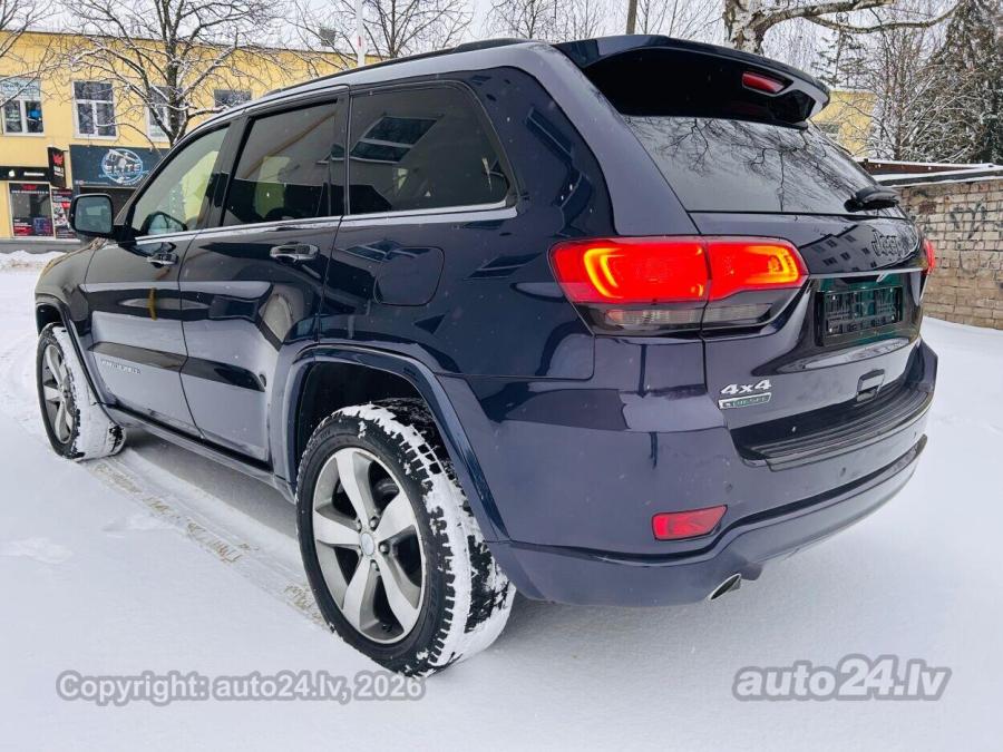 Jeep Grand Cherokee 2015 in Tallinn, with an engine capacity of 3.00 L and mileage of 166 thousand km for 15590 €, photo 5 on AUTOMOTO.COM.LV