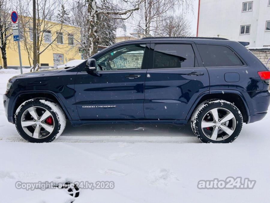 Jeep Grand Cherokee 2015 in Tallinn, with an engine capacity of 3.00 L and mileage of 166 thousand km for 15590 €, photo 6 on AUTOMOTO.COM.LV