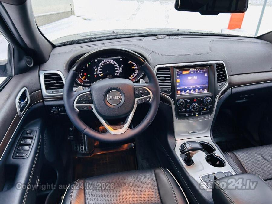 Jeep Grand Cherokee 2015 in Tallinn, with an engine capacity of 3.00 L and mileage of 166 thousand km for 15590 €, photo 10 on AUTOMOTO.COM.LV
