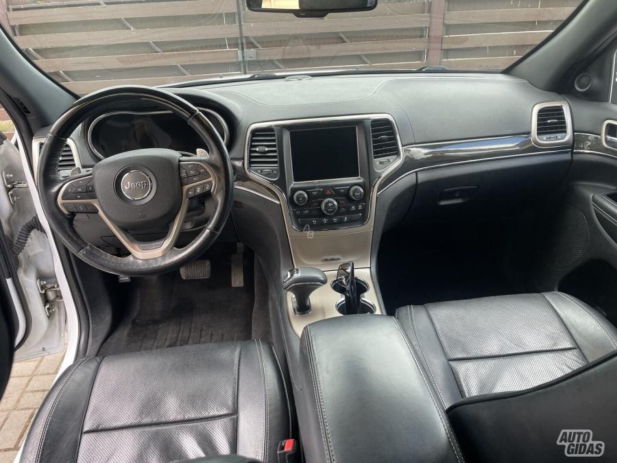 Jeep Grand Cherokee 2015 in Klaipeda, with an engine capacity of 3.00 L and mileage of 142 thousand km for 15150 €, photo 20 on AUTOMOTO.COM.LV