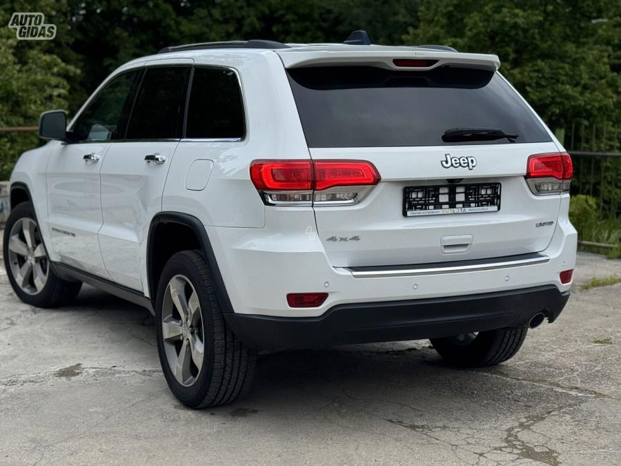 Jeep Grand Cherokee 2015 in Vilnius, with an engine capacity of 3.60 L and mileage of 198 thousand km for 14400 €, photo 12 on AUTOMOTO.COM.LV