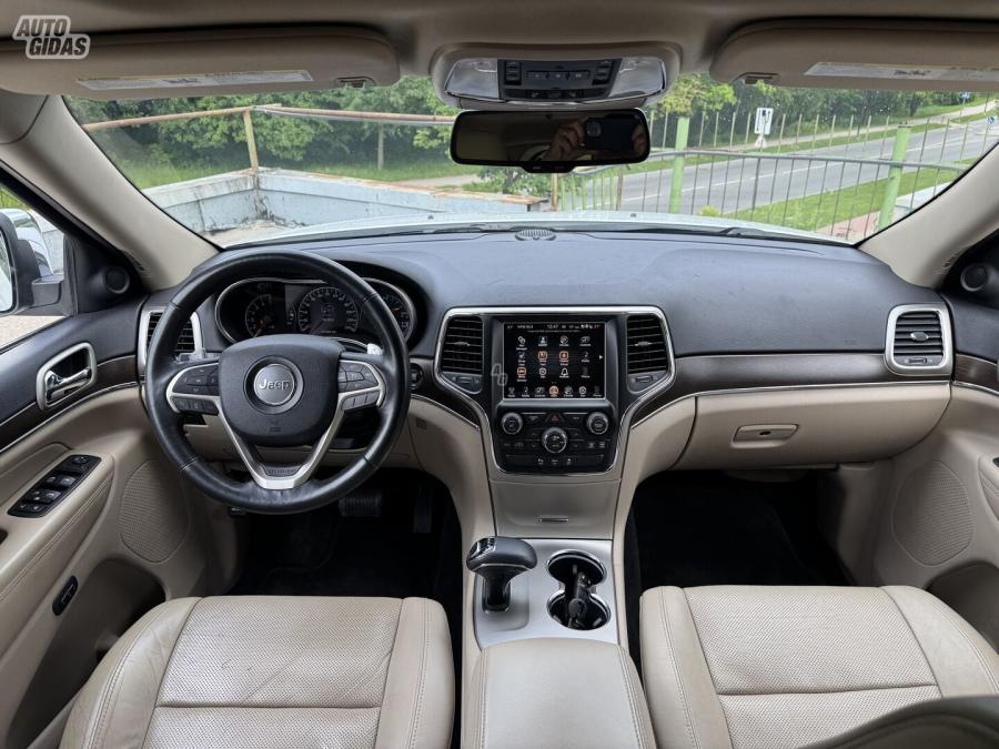 Jeep Grand Cherokee 2015 in Vilnius, with an engine capacity of 3.60 L and mileage of 198 thousand km for 14400 €, photo 20 on AUTOMOTO.COM.LV