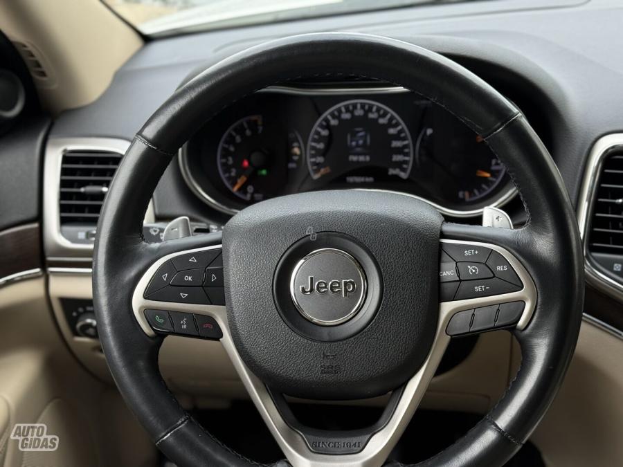 Jeep Grand Cherokee 2015 in Vilnius, with an engine capacity of 3.60 L and mileage of 198 thousand km for 14400 €, photo 24 on AUTOMOTO.COM.LV