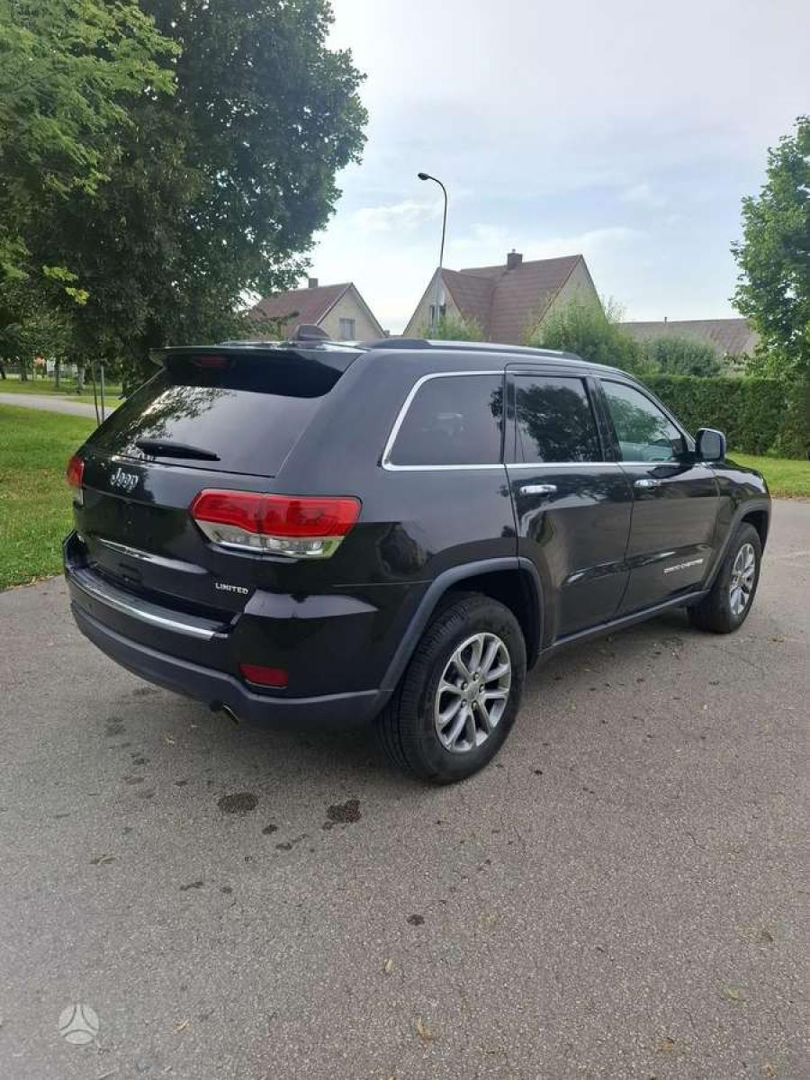 Jeep Grand Cherokee 2015 in Siauliai, with an engine capacity of 3.60 L and mileage of 280 thousand km for 7800 €, photo 7 on AUTOMOTO.COM.LV
