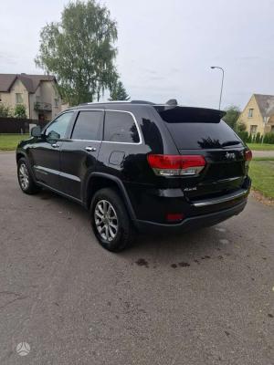 Jeep Grand Cherokee 2015 in Siauliai, with an engine capacity of 3.60 L and mileage of 280 thousand km for 7800 €, photo 9 on AUTOMOTO.COM.LV
