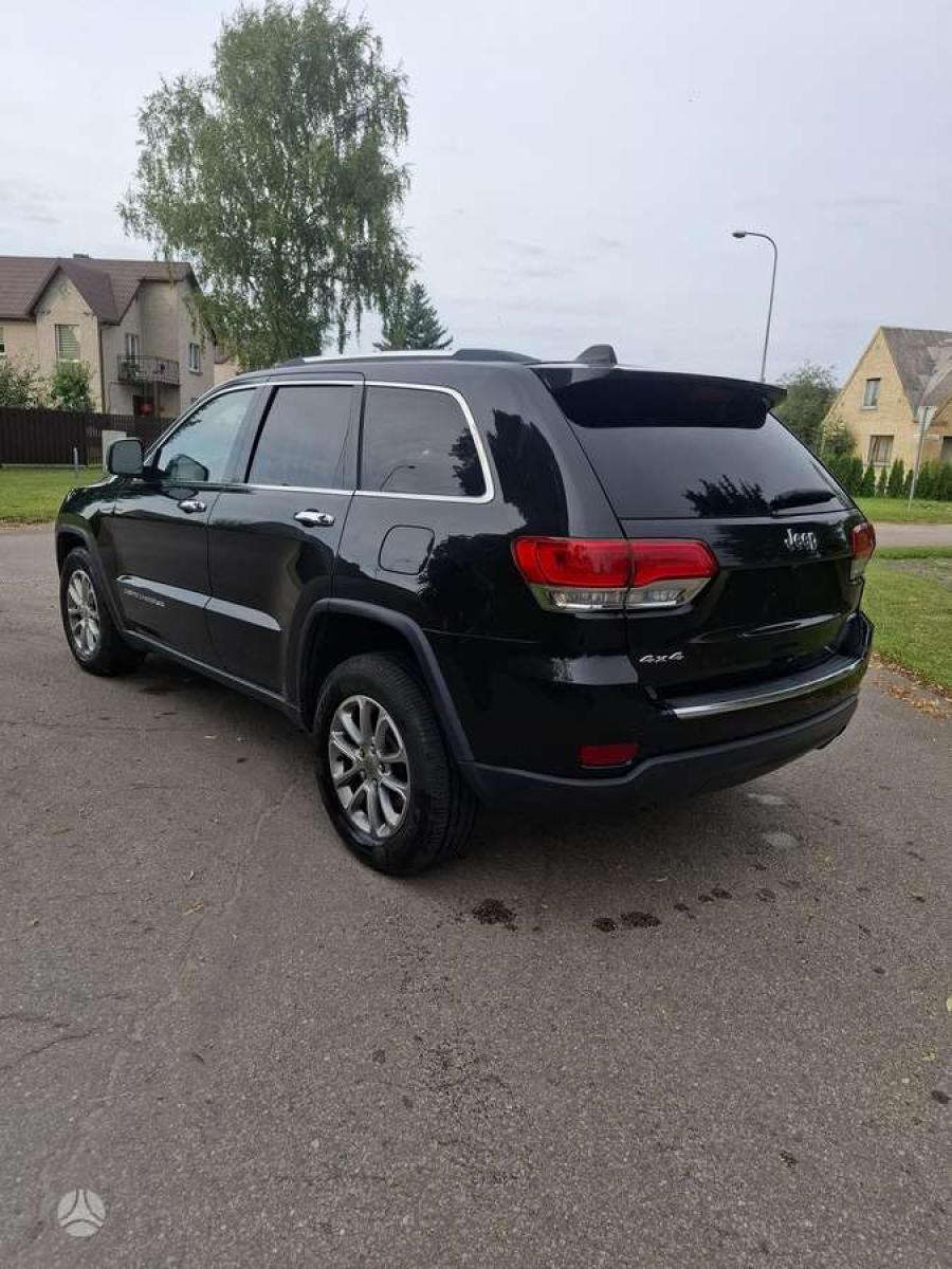 Jeep Grand Cherokee 2015 in Siauliai, with an engine capacity of 3.60 L and mileage of 280 thousand km for 7800 €, photo 9 on AUTOMOTO.COM.LV