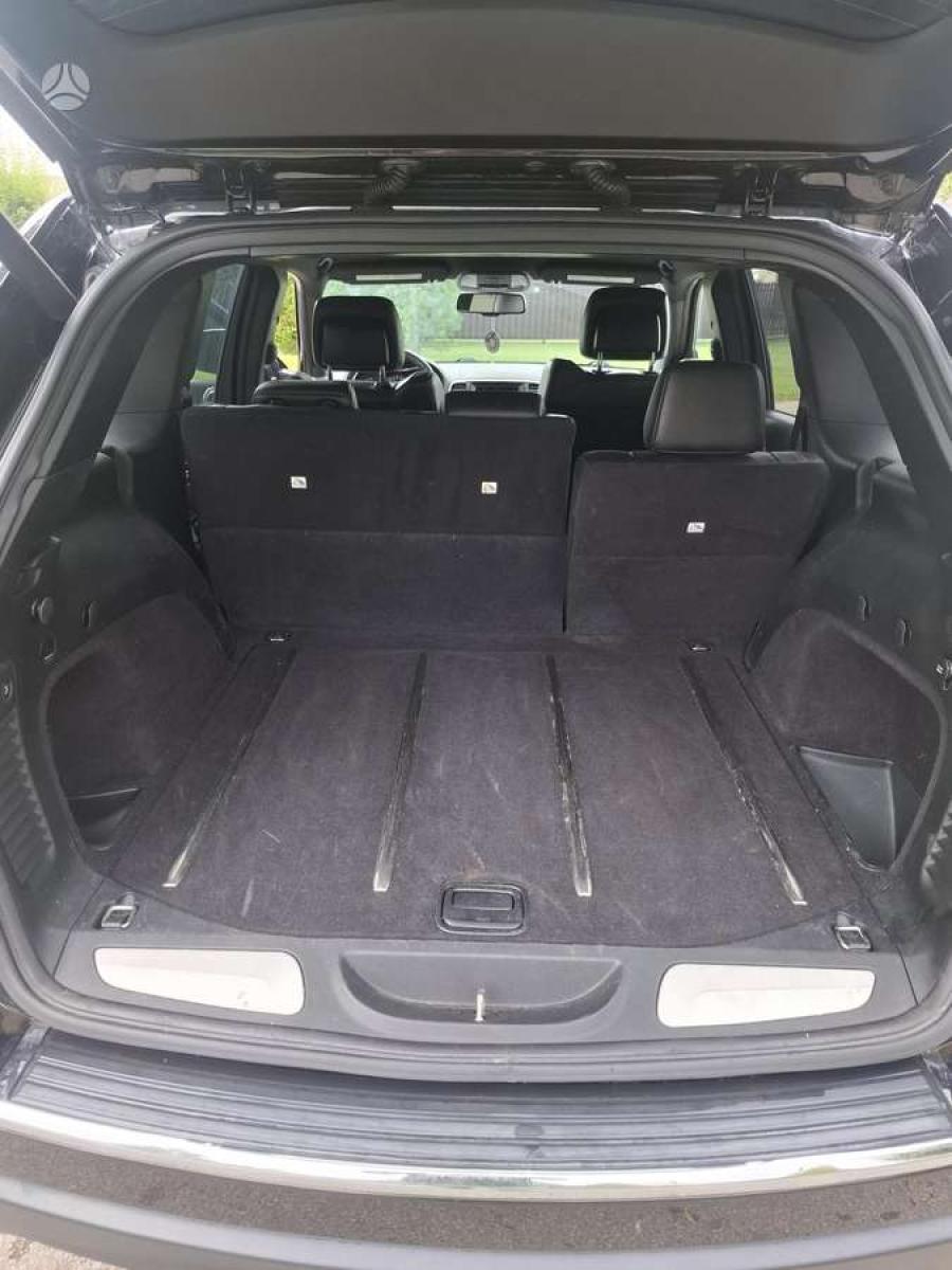 Jeep Grand Cherokee 2015 in Siauliai, with an engine capacity of 3.60 L and mileage of 280 thousand km for 7800 €, photo 15 on AUTOMOTO.COM.LV