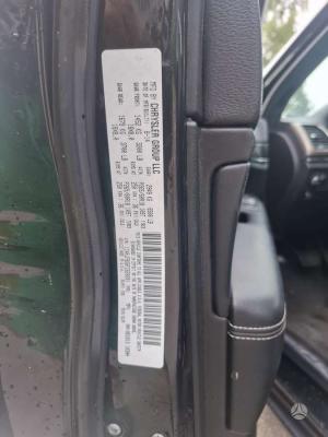 Jeep Grand Cherokee 2015 in Siauliai, with an engine capacity of 3.60 L and mileage of 280 thousand km for 7800 €, photo 16 on AUTOMOTO.COM.LV