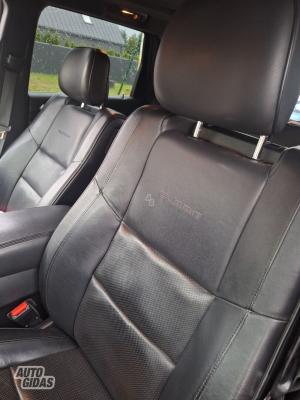 Jeep Grand Cherokee 2015 in Kaunas, with an engine capacity of 3.00 L and mileage of 184 thousand km for 13000 €, photo 15 on AUTOMOTO.COM.LV