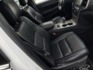 Jeep Grand Cherokee 2015 in Vilnius, with an engine capacity of 3.60 L and mileage of 222 thousand km for 12900 €, photo 6 on AUTOMOTO.COM.LV