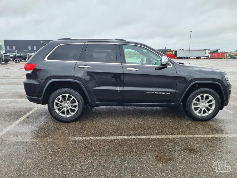 Jeep Grand Cherokee 2016 Viļņa, ar dzinēja tilpumu 3.60 L un nobraukumu 135 tūkst. km par 16500 €, foto 8 vietnē AUTOMOTO.COM.LV