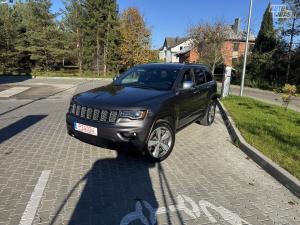 Jeep Grand Cherokee 2016 in Vilnius, with an engine capacity of 3.60 L and mileage of 253 thousand km for 15700 €, photo 3 on AUTOMOTO.COM.LV