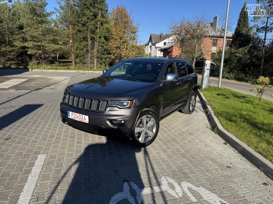 Jeep Grand Cherokee 2016 in Vilnius, with an engine capacity of 3.60 L and mileage of 253 thousand km for 15700 €, photo 3 on AUTOMOTO.COM.LV