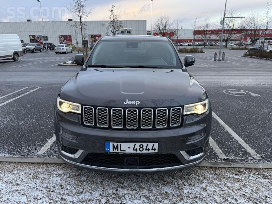 Jeep Grand Cherokee 2017 Rīga, ar dzinēja tilpumu 3.00 L un nobraukumu 141 tūkst. km par 19999 €, foto 2 vietnē AUTOMOTO.COM.LV