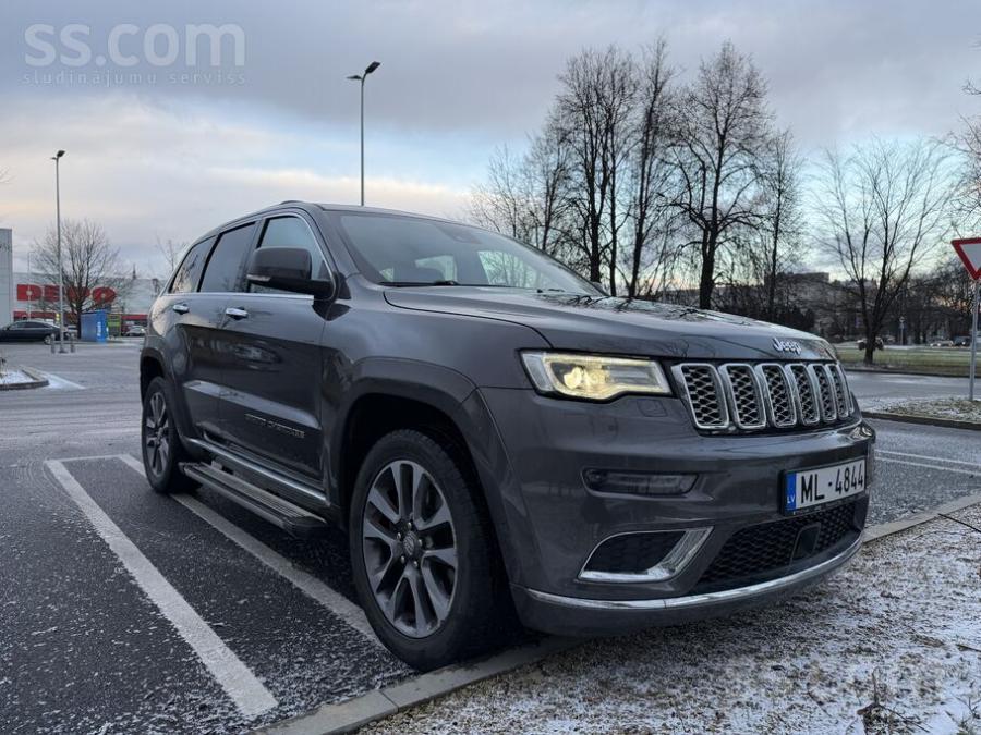 Jeep Grand Cherokee 2017 Rīga, ar dzinēja tilpumu 3.00 L un nobraukumu 141 tūkst. km par 19999 €, foto 4 vietnē AUTOMOTO.COM.LV