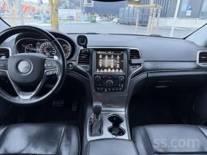 Jeep Grand Cherokee 2017 Rīga, ar dzinēja tilpumu 3.00 L un nobraukumu 141 tūkst. km par 19999 €, foto 12 vietnē AUTOMOTO.COM.LV