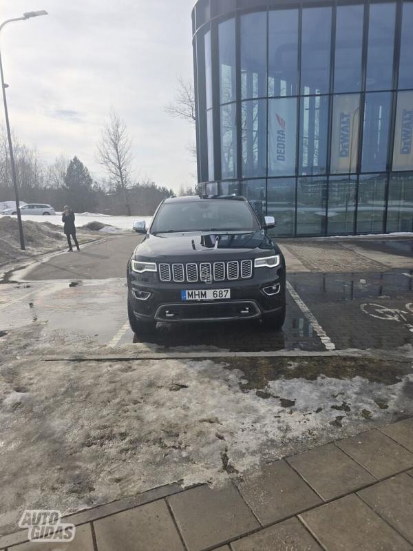 Jeep Grand Cherokee 2017 Viļņa, ar dzinēja tilpumu 5.70 L un nobraukumu 127 tūkst. km par 19000 €, foto 1 vietnē AUTOMOTO.COM.LV