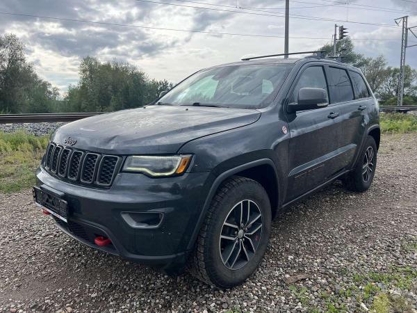 Jeep Grand Cherokee 2017 Šauļi, ar dzinēja tilpumu 5.65 L un nobraukumu 272 tūkst. km par 14400 €, foto 3 vietnē AUTOMOTO.COM.LV