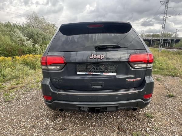 Jeep Grand Cherokee 2017 Šauļi, ar dzinēja tilpumu 5.65 L un nobraukumu 272 tūkst. km par 14400 €, foto 6 vietnē AUTOMOTO.COM.LV