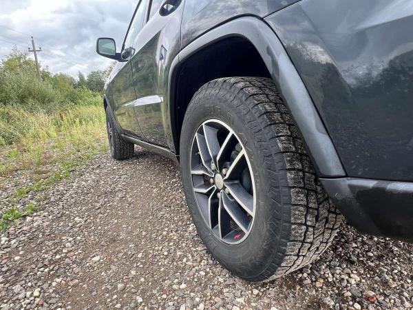 Jeep Grand Cherokee 2017 Šauļi, ar dzinēja tilpumu 5.65 L un nobraukumu 272 tūkst. km par 14400 €, foto 10 vietnē AUTOMOTO.COM.LV