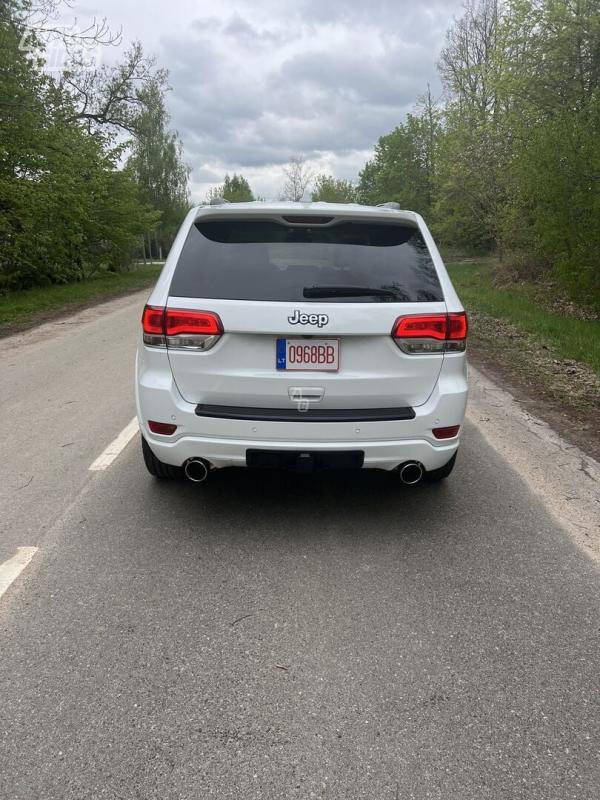 Jeep Grand Cherokee 2018 in Kaunas, with an engine capacity of 3.60 L and mileage of 95 thousand km for 21800 €, photo 1 on AUTOMOTO.COM.LV