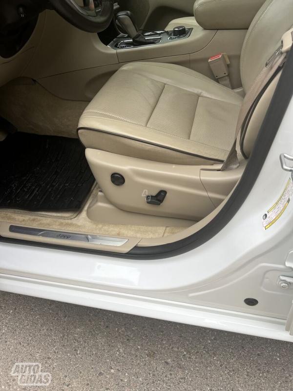 Jeep Grand Cherokee 2018 in Kaunas, with an engine capacity of 3.60 L and mileage of 95 thousand km for 21800 €, photo 6 on AUTOMOTO.COM.LV