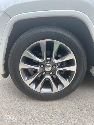 Jeep Grand Cherokee 2018 Kauņa, ar dzinēja tilpumu 3.60 L un nobraukumu 95 tūkst. km par 21800 €, foto 35 vietnē AUTOMOTO.COM.LV